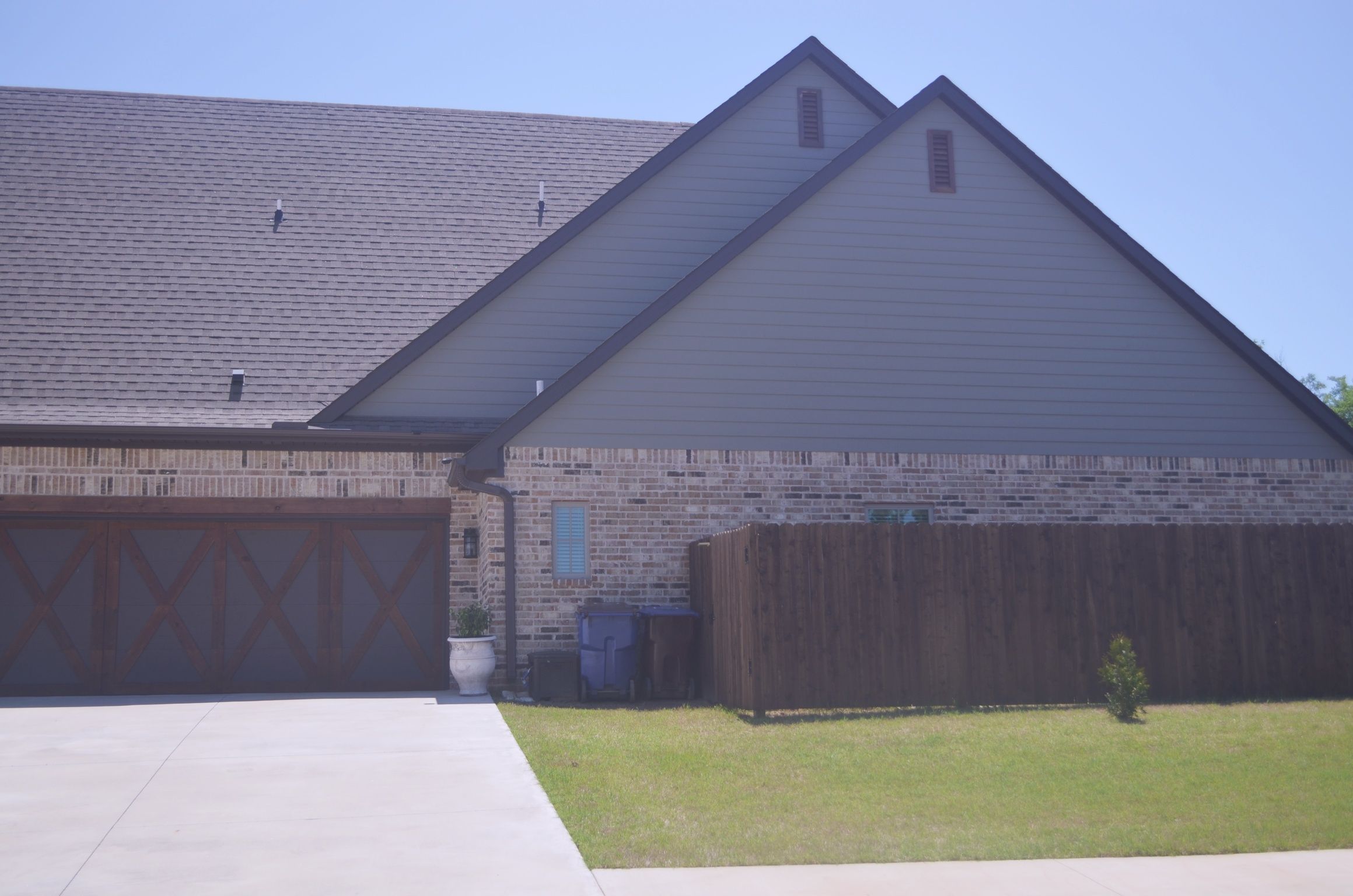 Triangle Seeley Town - Godfrey Black Brick & Stone | Fort Smith | Rogers