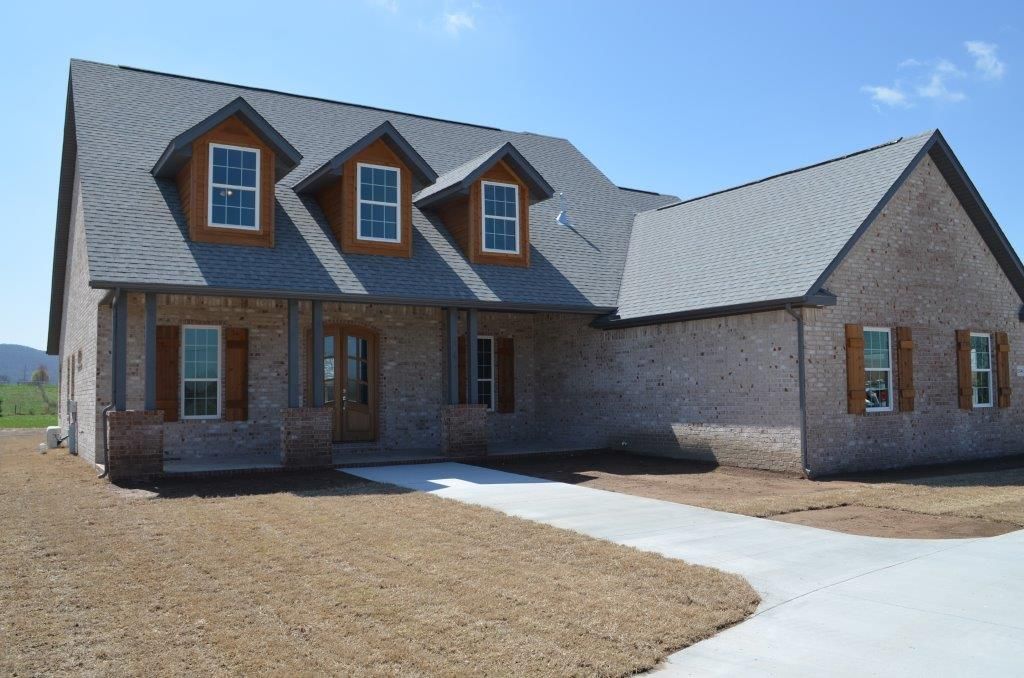 Triangle Cottonwood - Godfrey Black Brick & Stone | Fort Smith | Rogers